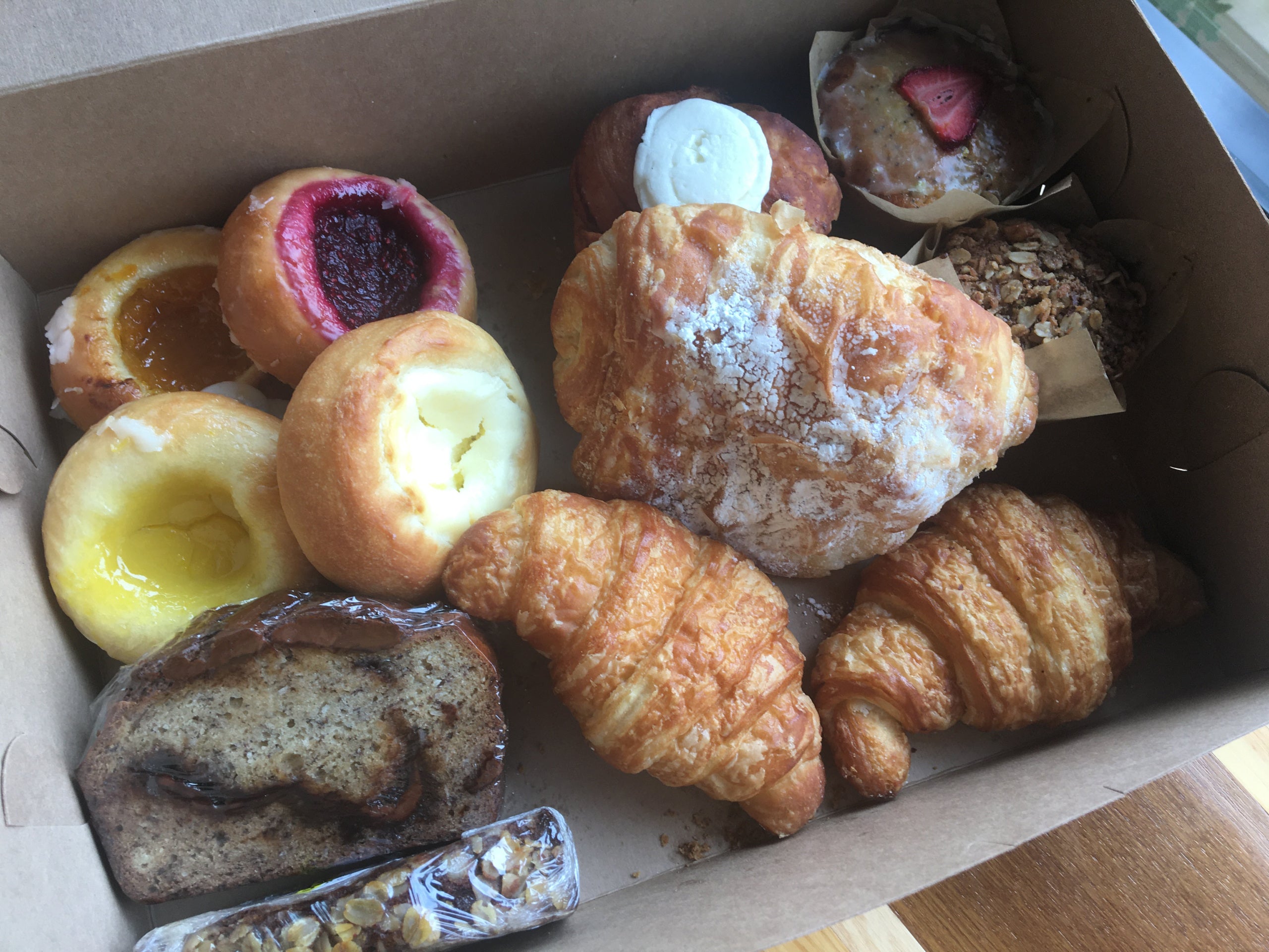 Deluxe Pastry Box | Leila Bakery & Cafe